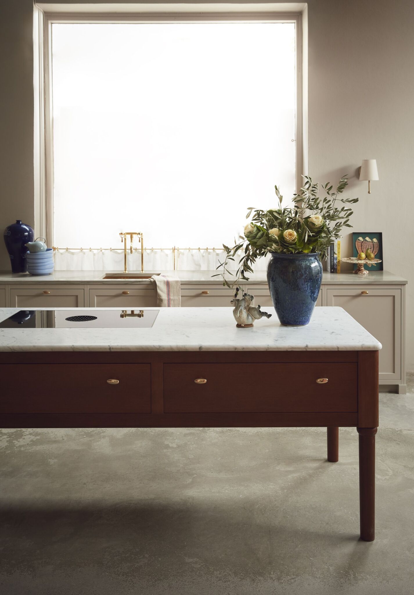 Trend Alert: Cafe Curtains Get a Glow-Up - Remodelista