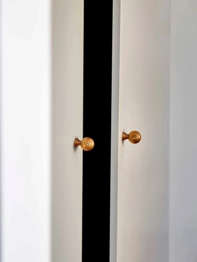 The Brass Tacks: Beata Heuman's Florentine Brass Handles - Remodelista