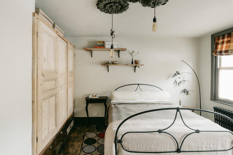 A Regency Cottage in London, Transformed by Two Creatives - Remodelista