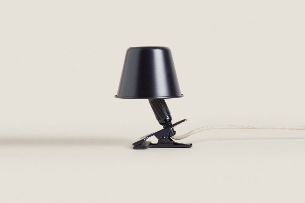 10 Easy Pieces: Clip-On Lights - Remodelista