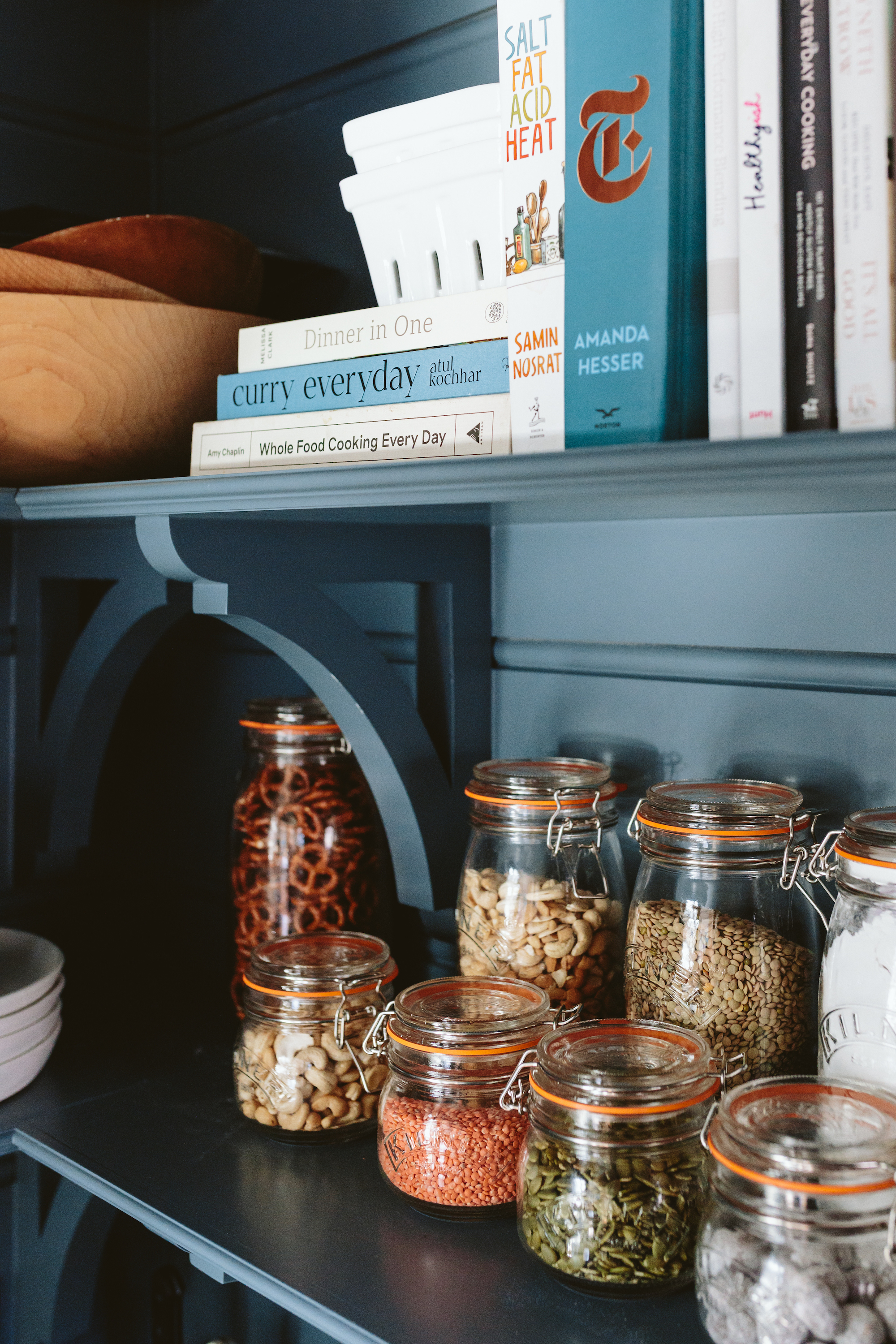 Pantry of the Week: A Dark & Dreamy Larder for Designer Emily Henderson ...