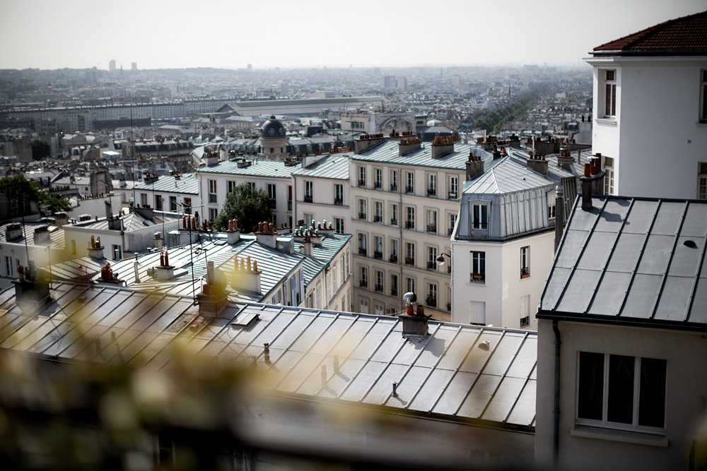 Tour a Beautifully Simple Kitchen in Montmartre, Paris
