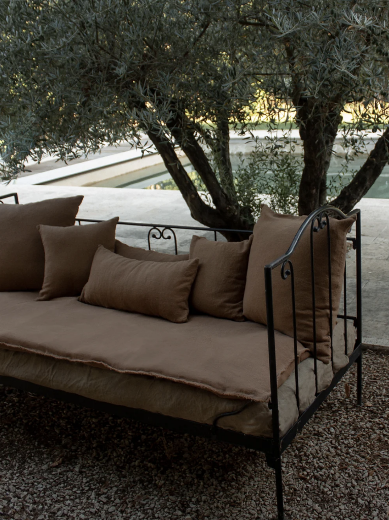 Object of Desire: French Linen Sofa Toppers (in 10 Hues) - Remodelista