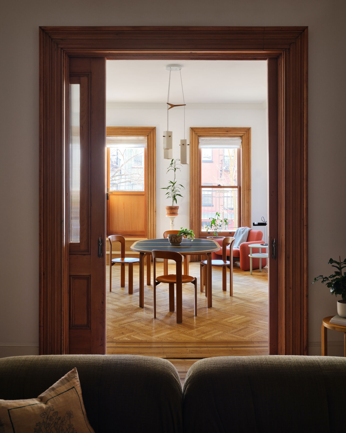 Modern Parlor Floor Dining Room in a Bed Stuy Townhouse in Brooklyn ...