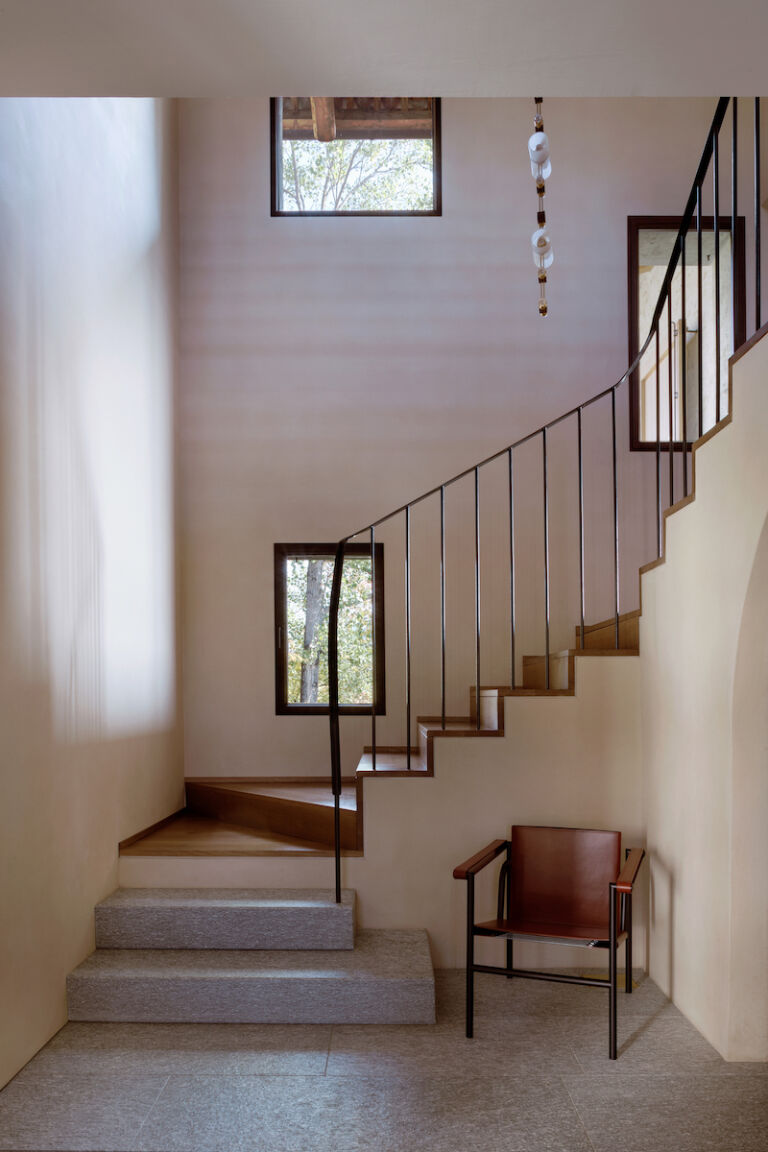 A 200-year old Italian farmhouse is reimagined for a fashion designer ...