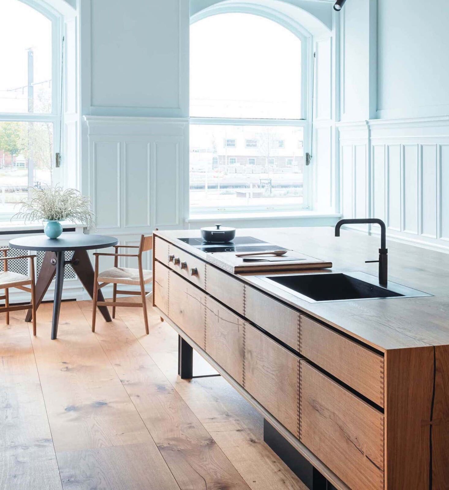 12 Induction Cookers in Classic to Ultra-Modern Kitchens - Remodelista