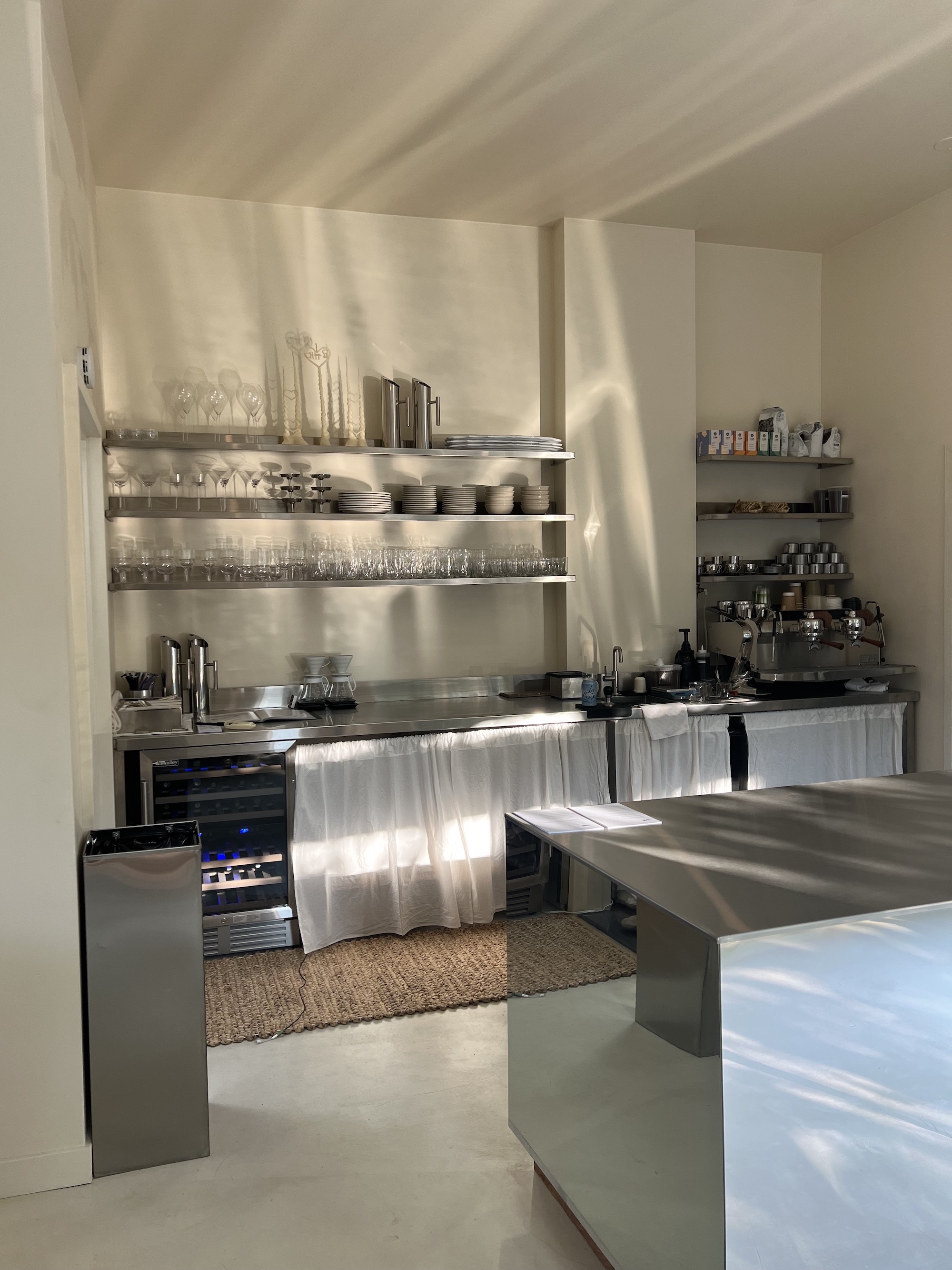 New York's Coolest Cafe: 11 Design Lessons from Dae in Brooklyn ...