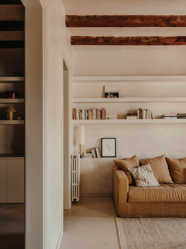 Eixample Apartment Renovation by Conti, Cert in Barcelona