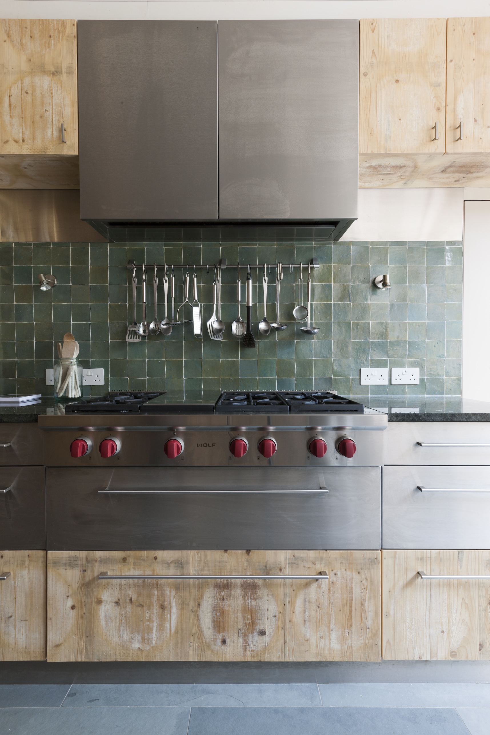 Creative Reuse in the Kitchen: 5 Retrouvius Kitchen Designs Made from ...