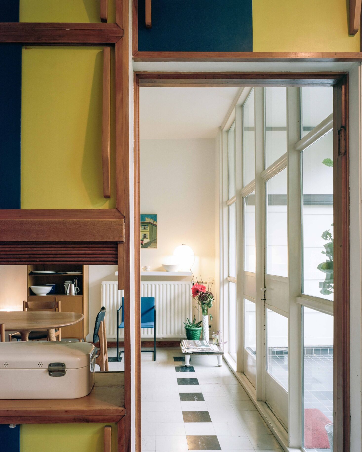 A 1951 Brussels Kitchen by Willy Van der Meeren Masterfully Updated