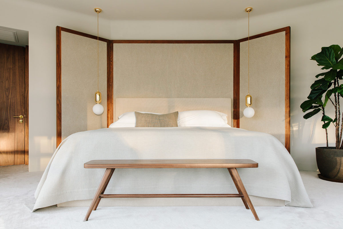 Trend Alert: 7 Folding Screens in the Bedroom (Headboard Edition ...