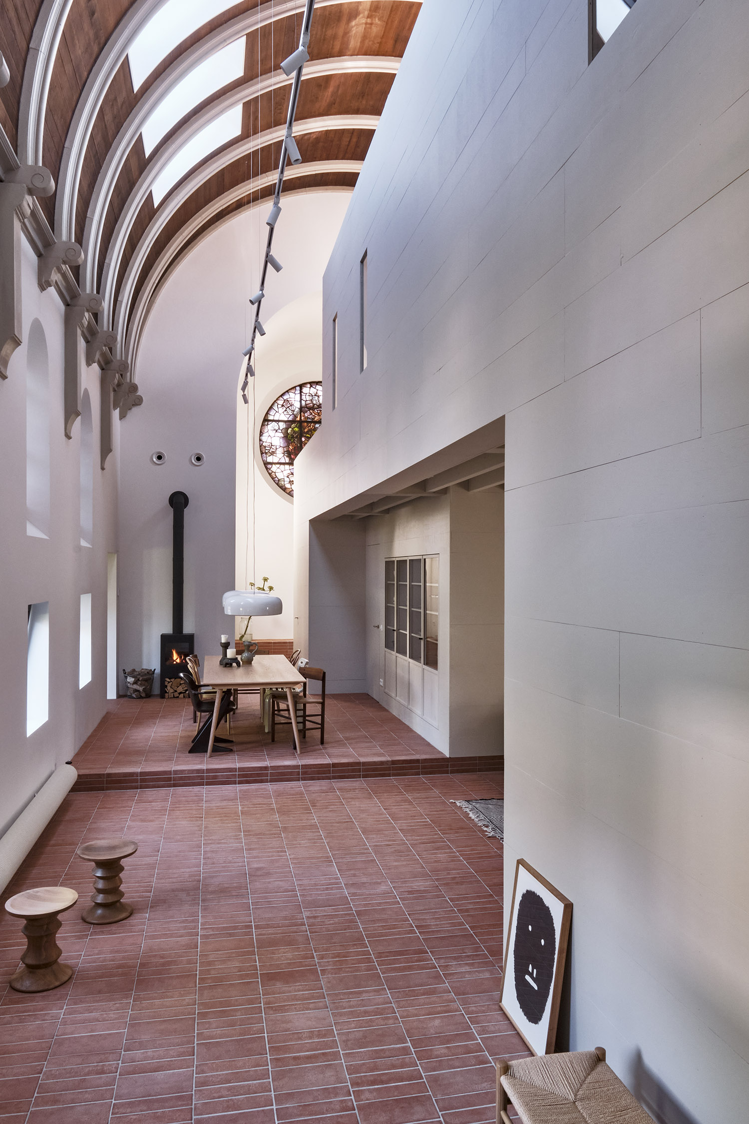 Chapel of Love: A Converted Seminary Chapel in North Holland by Studio ...
