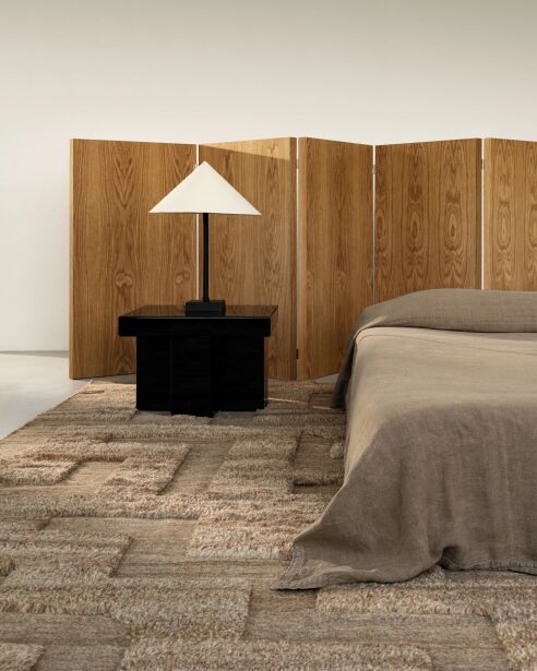 Trend Alert: 7 Folding Screens in the Bedroom (Headboard Edition ...