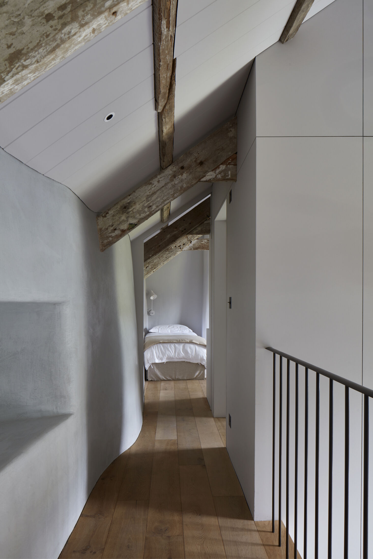 An Updated Cornish Longhouse by Tuckey Design Studio - Remodelista