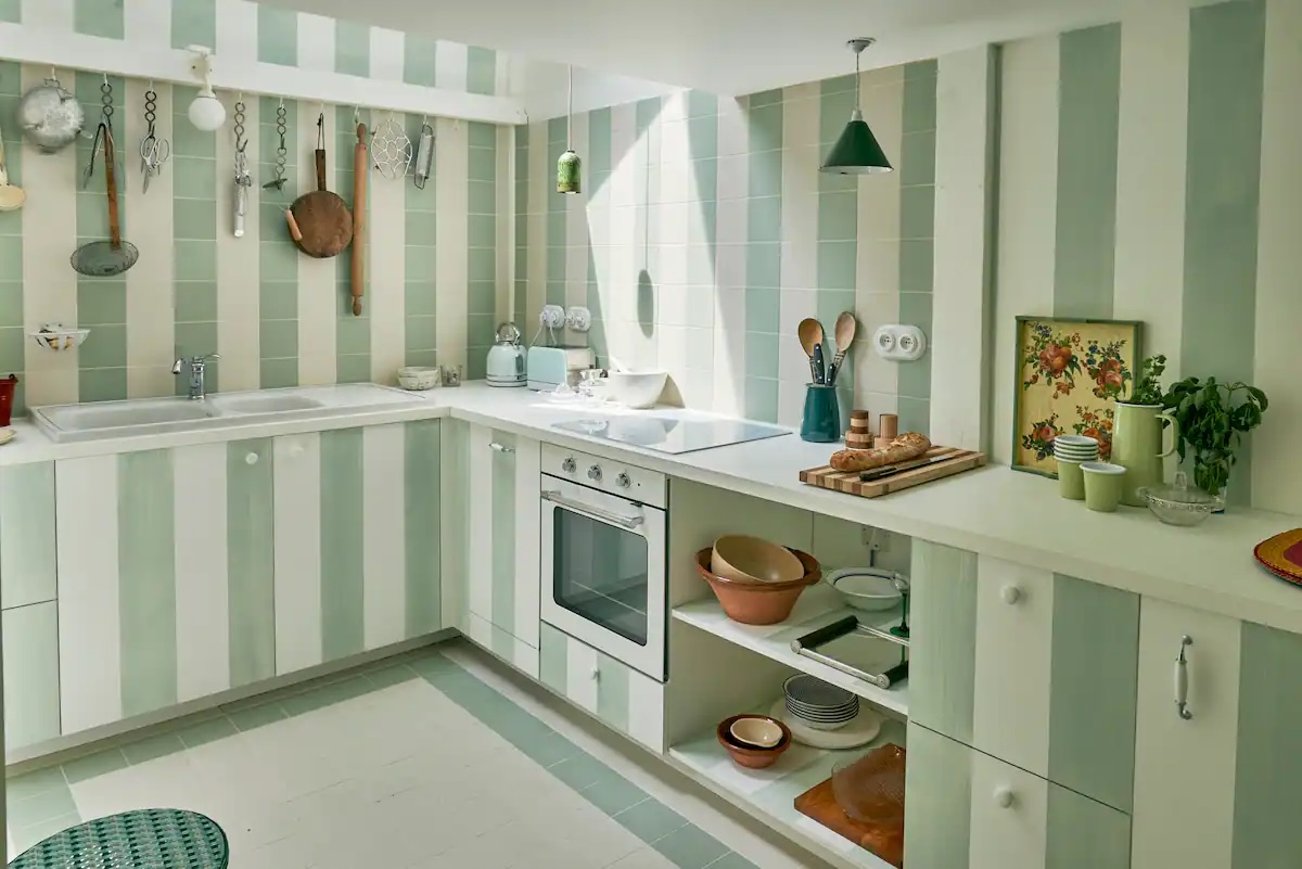 Kitchen(s) of the Week: Green Kitchens Make a Fresh Comeback - Remodelista