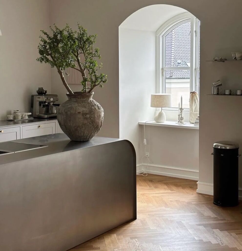 Kitchens of the Week: 9 Curvilinear Cook Spaces, Trend Edition ...