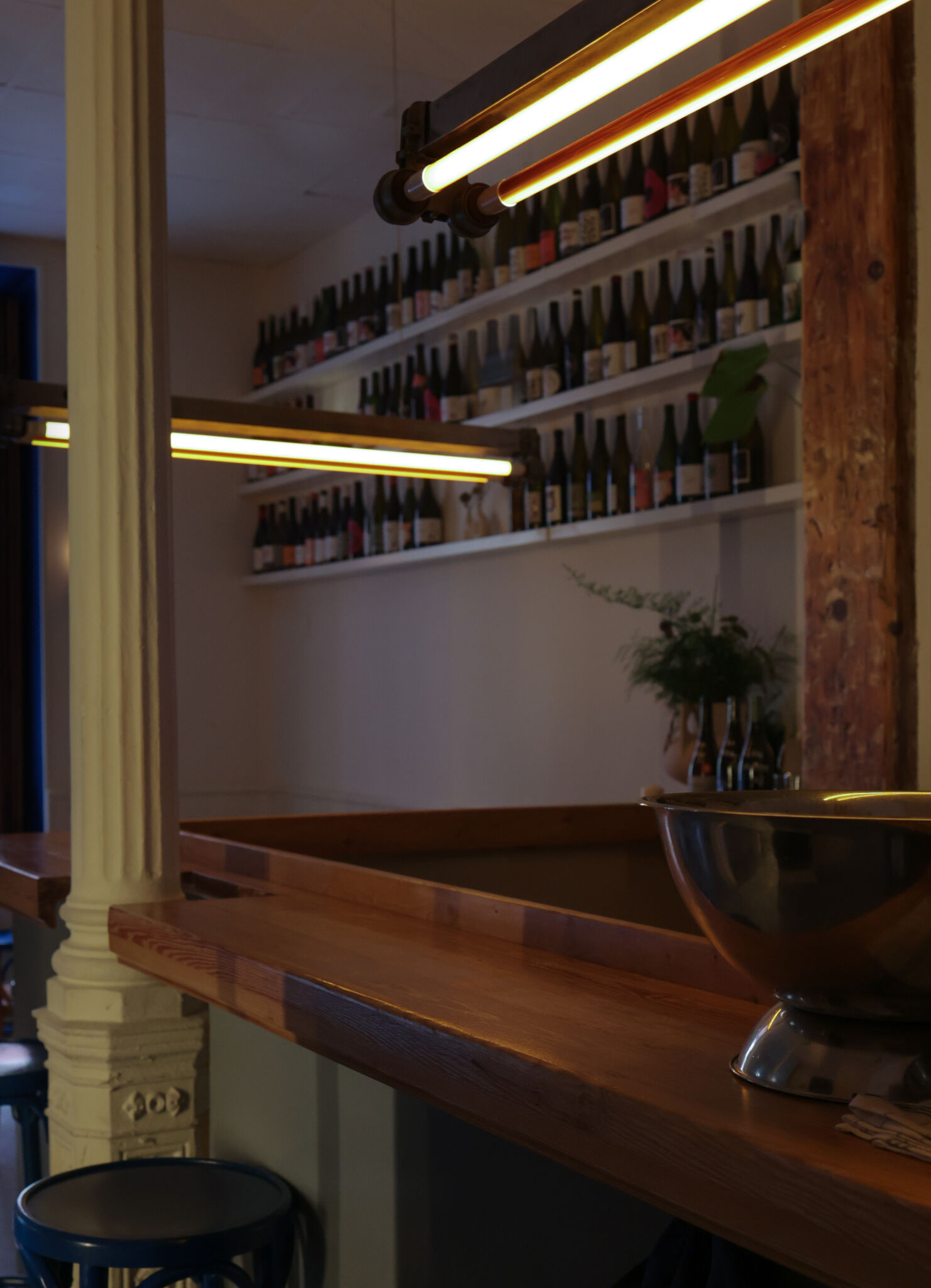 Cool Blue: Inside Corchito, a Tiny Wine Bar in Madrid - Remodelista