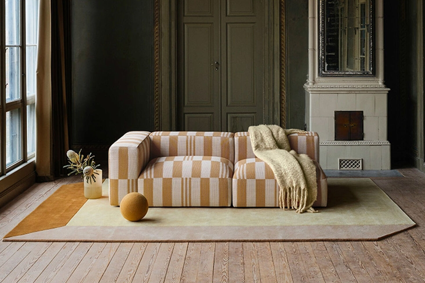 Best Plaid and Gingham Sofas for Summer: 10 Easy Pieces