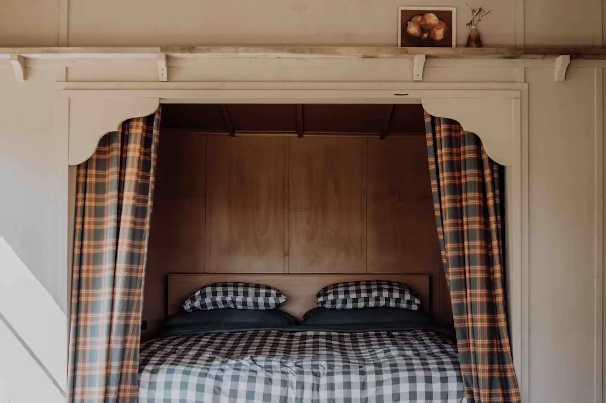 Camp Nowhere: An Off-the-Grid Cabin Rental in Breona, Tasmania