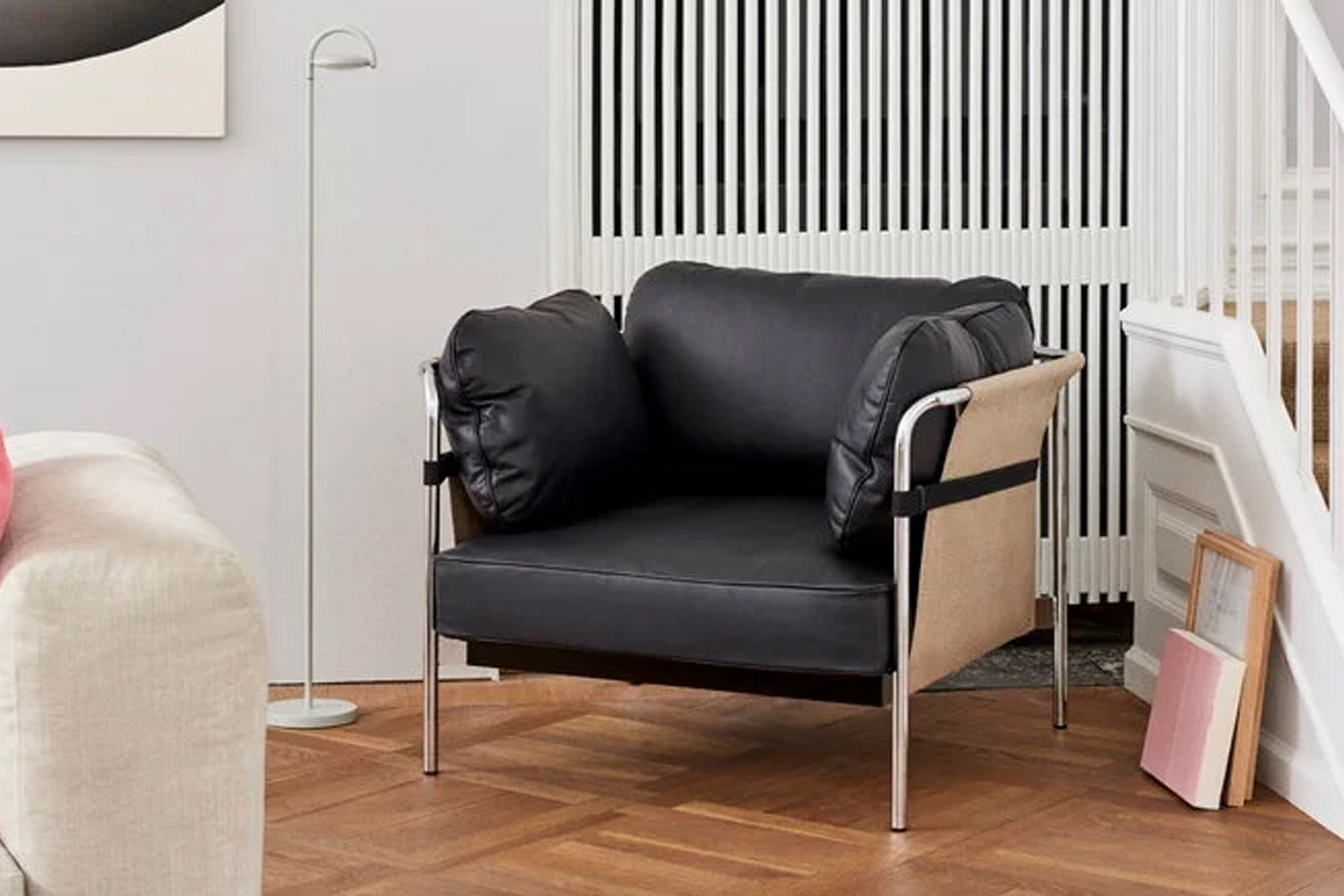 10 Easy Pieces: Chrome Framed Lounge Chairs - Remodelista