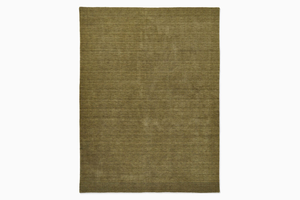Best Area Rugs in Green for Living Rooms: 10 Easy Pieces