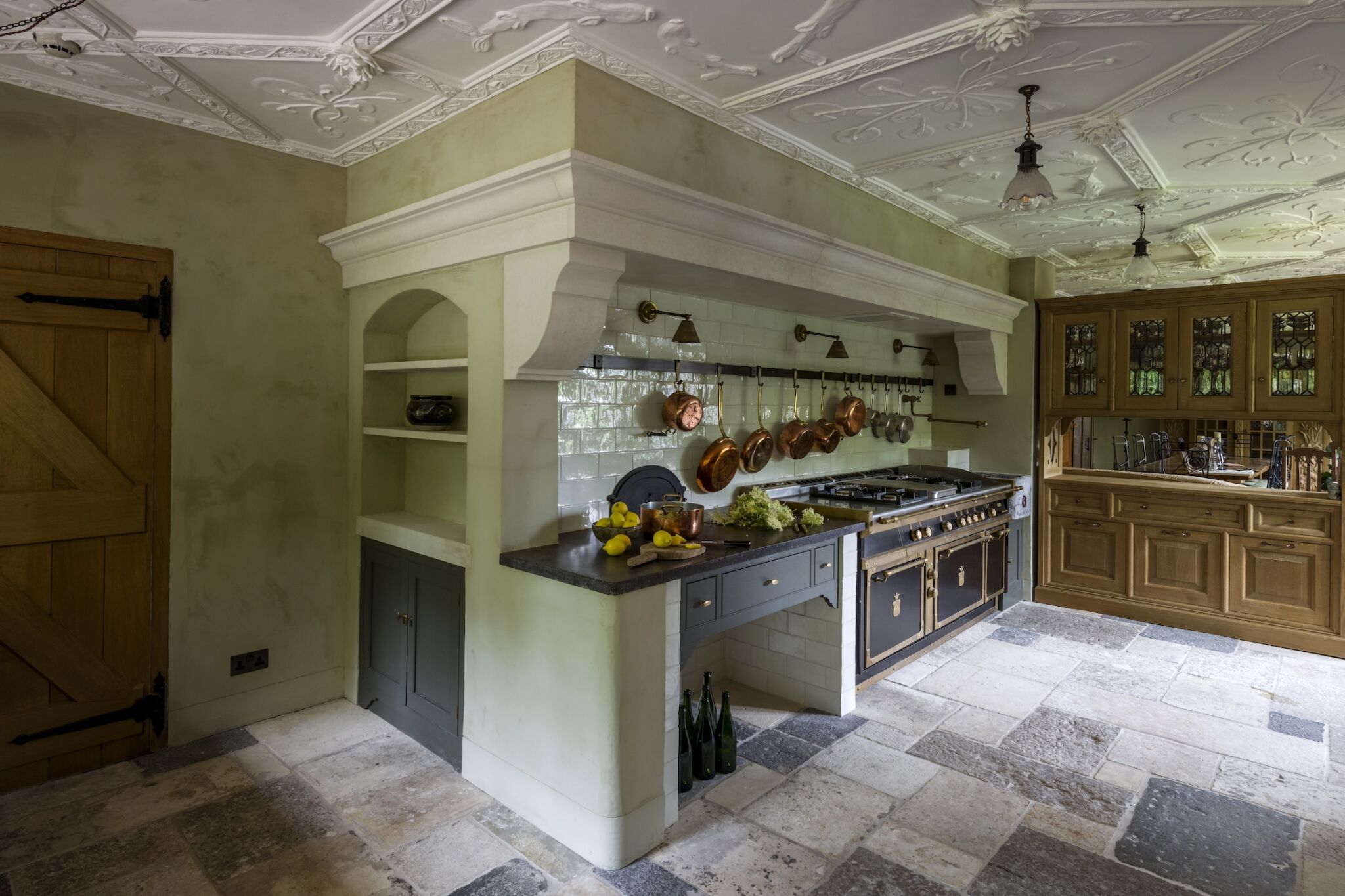 Inglis Hall Creates a New Century-Old-Looking Kitchen for a Grand ...