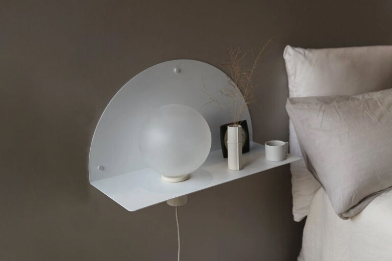 Best Bedside Wall Shelves with Lamps: 10 Easy Pieces