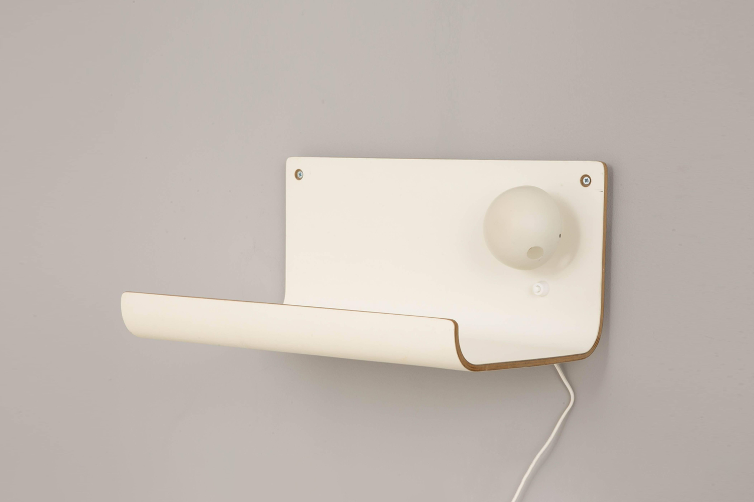 Best Bedside Wall Shelves with Lamps: 10 Easy Pieces