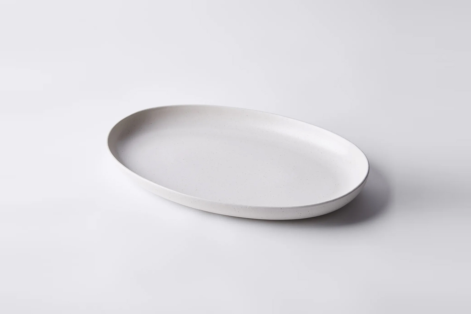 10 Easy Pieces: Serving Platters - Remodelista
