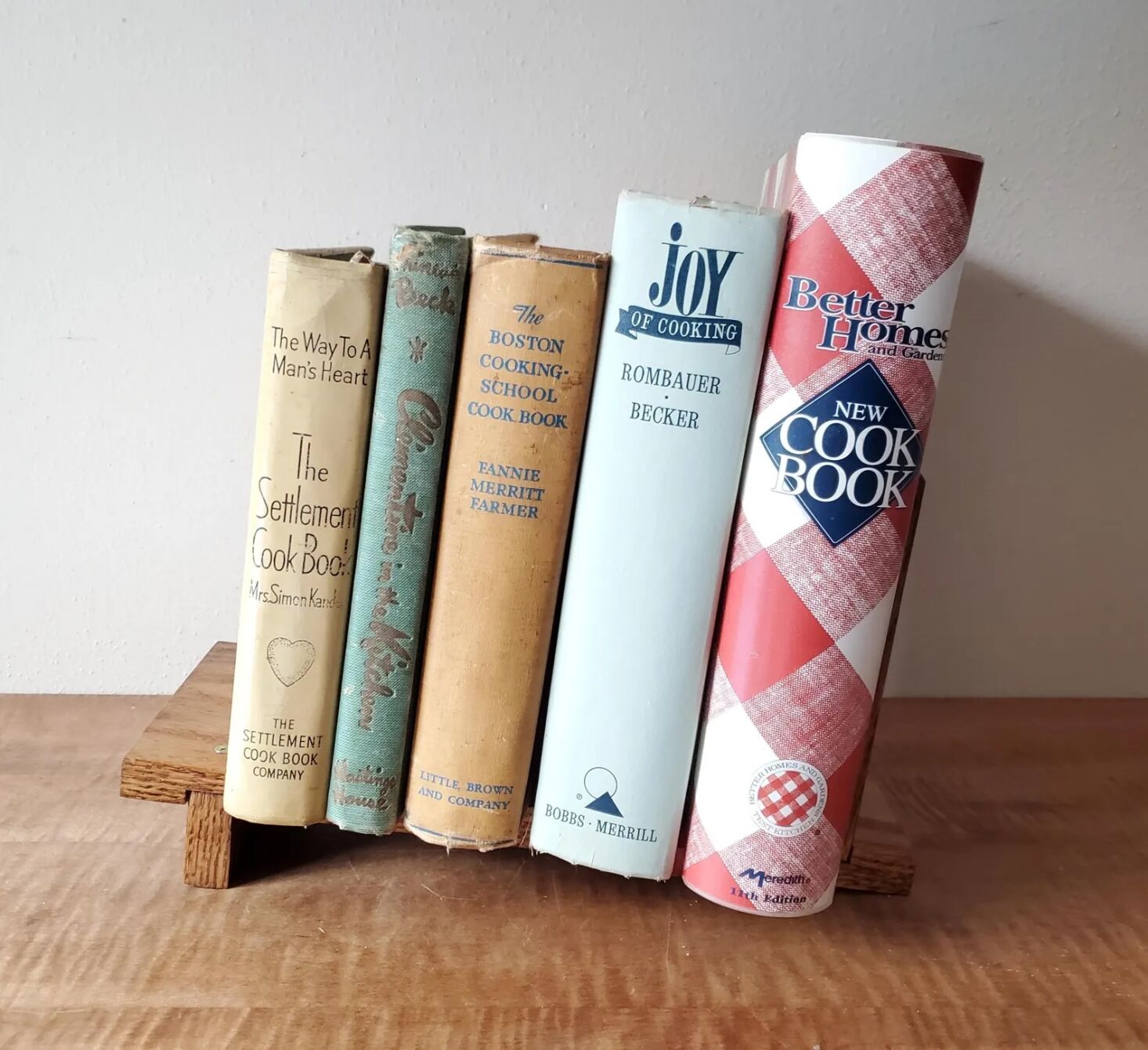 Holiday Gift Guide 2024: Vintage Designs that Make Great Presents