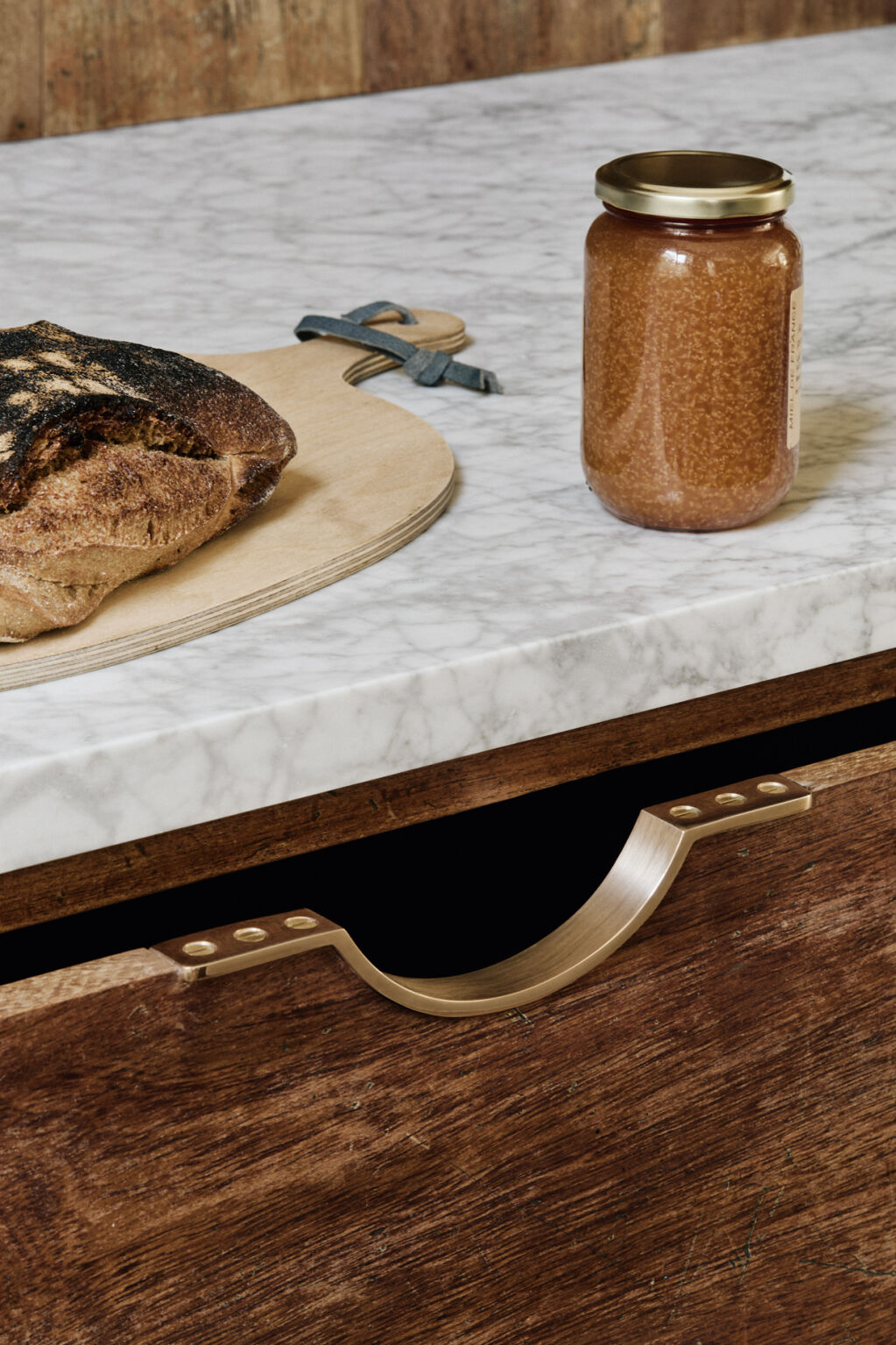 A New London Kitchen Tailor-made for Its Georgian Townhouse Setting