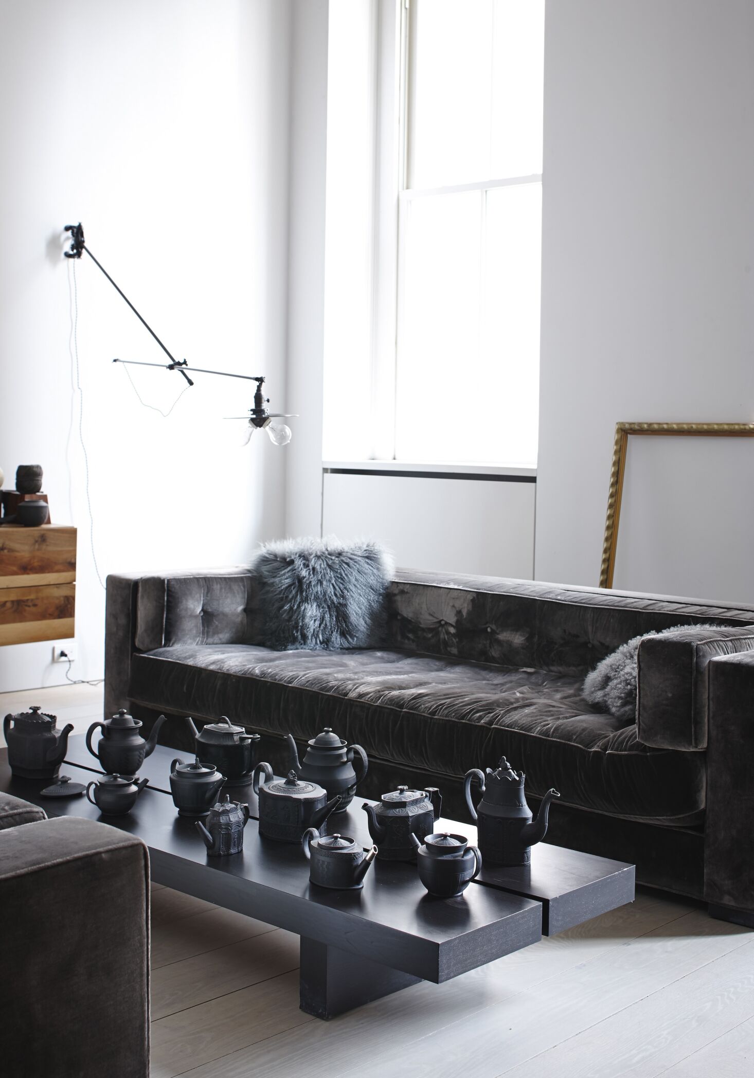 The Art of Living with Collections: The NYC Loft of Creative Directors ...