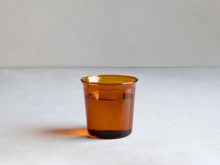 12 Favorites Amber Glass Tableware, Lighting, and More