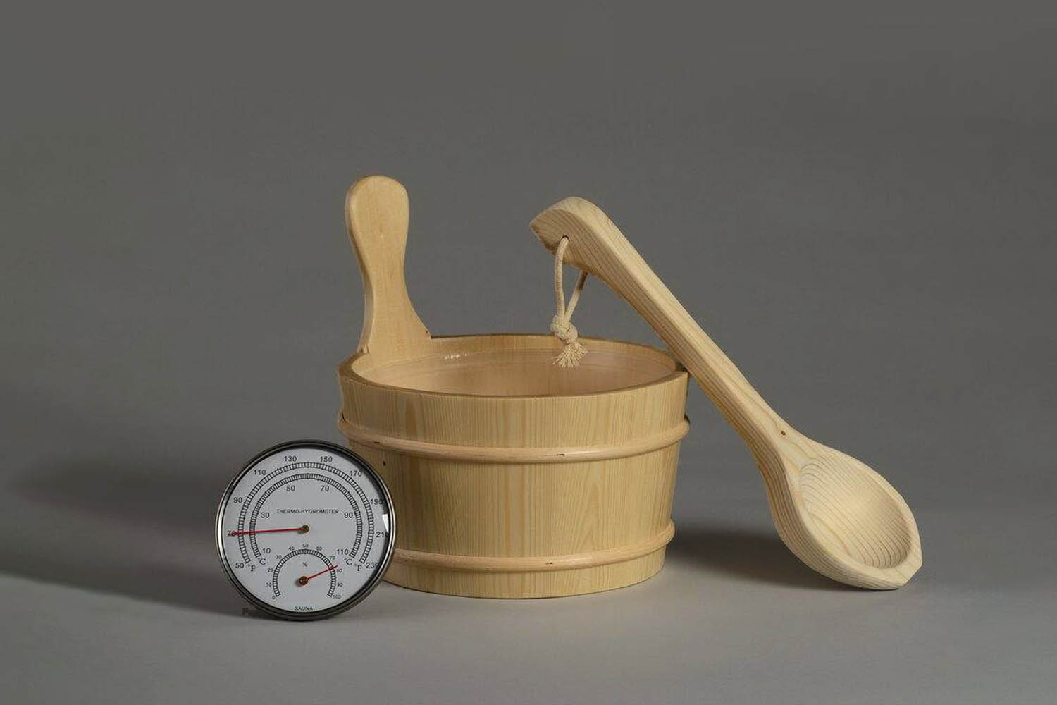 Best Sauna Buckets from Finnish and Japanese Design for the Home Spa ...