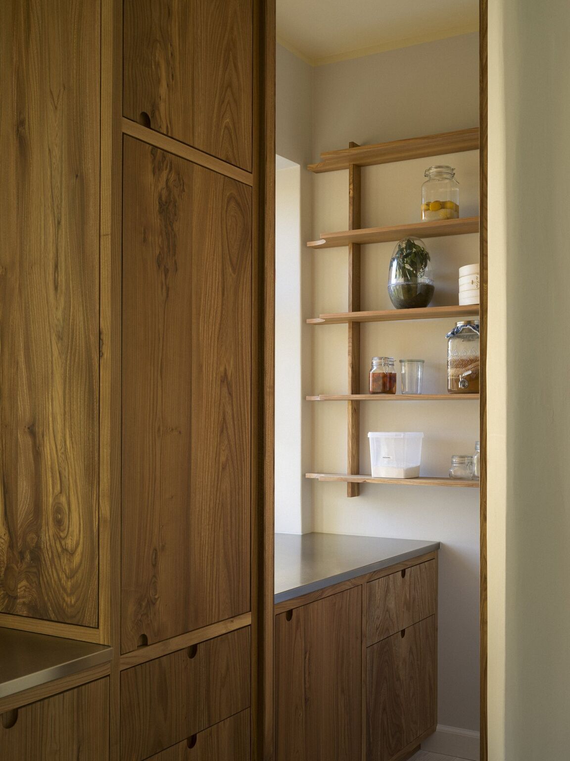 Organic Kitchen Design in Copenhagen by Lundgaard & Tranberg Architects