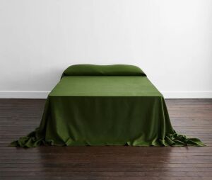 10 Easy Pieces: Simple Linen Bed Covers - Remodelista