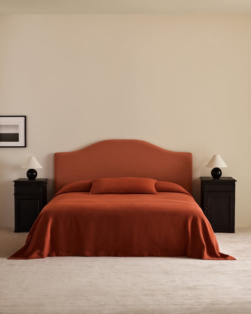 10 Easy Pieces: Simple Linen Bed Covers - Remodelista